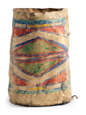 Plateau Parfleche Container Lot 453