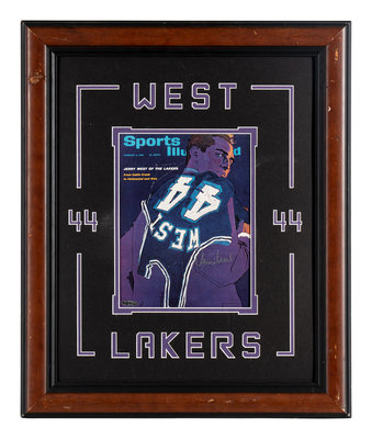 A Group of Basketball Hall of Fame Signed Autograph Items Including ...