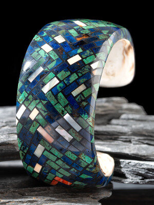 Mosaic Inlay Spiny Oyster Shell Cuff Bracelet Lot 159