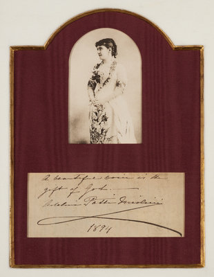 [19TH AND 20TH-CENTURY OPERA SINGERS]. A group of 7 photographs of ...